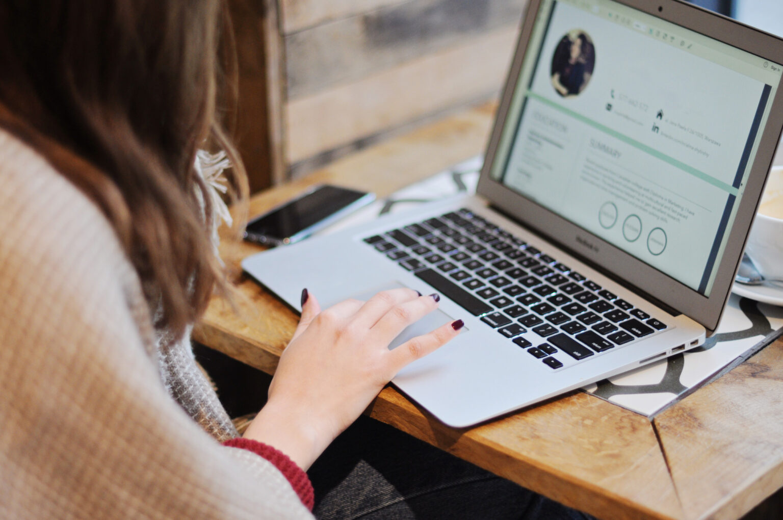 CV Dos and Don'ts: Proven Tips to Make Your CV Stand Out